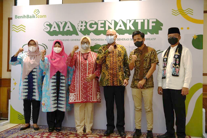 Inisiatif Benihbaik.com & Kemdikbud-Ristek Inspirasi dan Edukasi Gen-Aktif