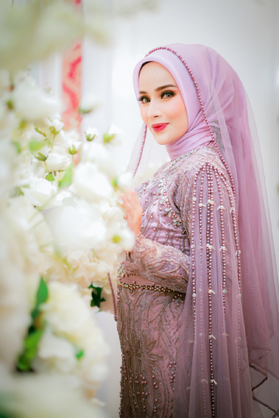 dr. Ayu Widyaningrum: Berdaya di Pekerjaan dan Keluarga dr. Ayu Widyaningrum: Berdaya di Pekerjaan dan Keluarga