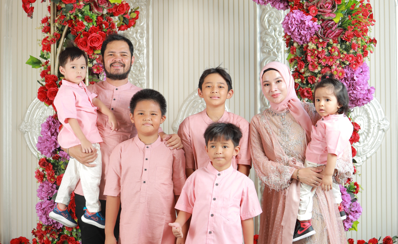 dr. Ayu Widyaningrum: Berdaya di Pekerjaan dan Keluarga dr. Ayu Widyaningrum: Berdaya di Pekerjaan dan Keluarga